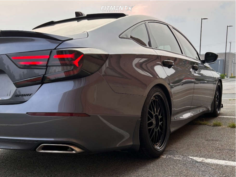 2018 Honda Accord Sport with 19x8.5 Vors Vr8 and Continental 235x40 on ...