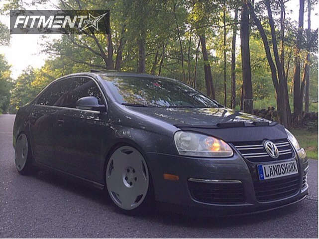 2005 Volkswagen Jetta GLS with 18x9 VSP Type2 and Nitto 215x35 on ...
