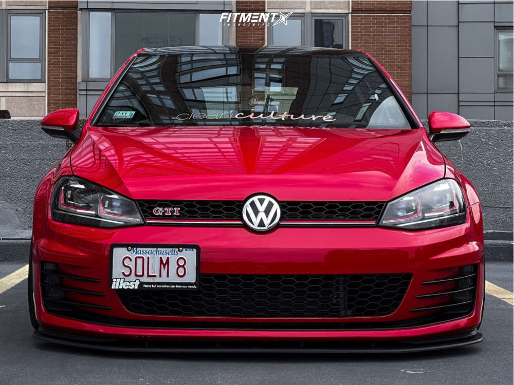 2015 Volkswagen GTI SE with 19x8.5 Momo RF Series Catania and Kumho ...