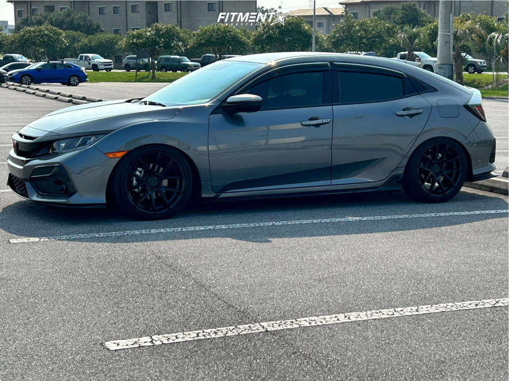 2021 Honda Civic Sport with 18x8.5 AVID1 SL02 and Delinte 225x35 on ...