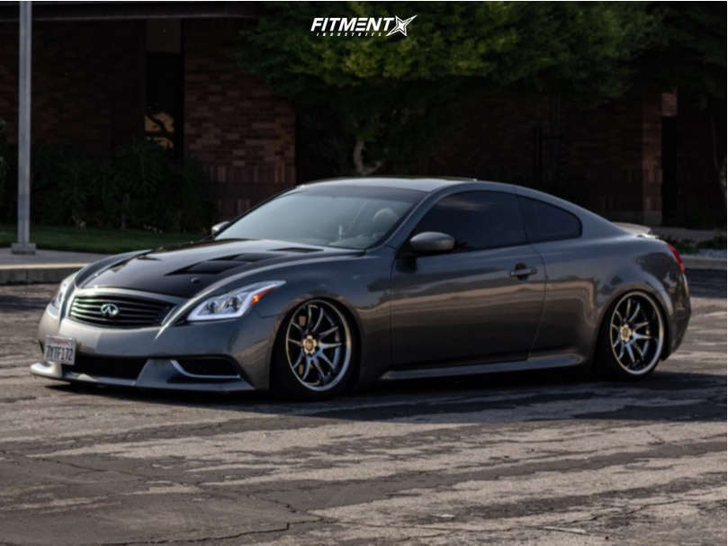 2013 INFINITI G37 Journey with 19x9.5 Aodhan Ds02 and Vercelli 245x40 ...