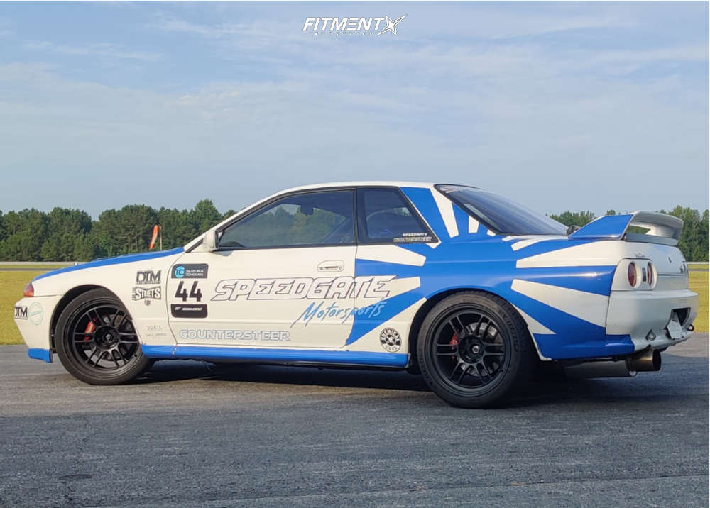 1990 Nissan Skyline GT-R with 18x9.5 Enkei RPF1 and Michelin 265x35 on ...