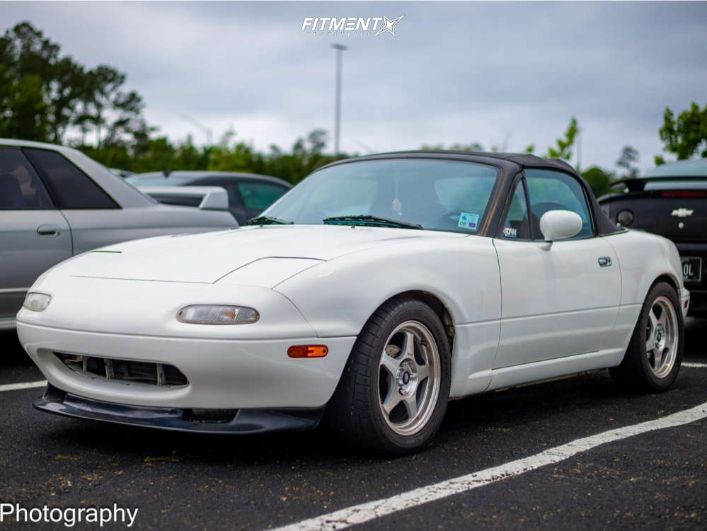 1990 Mazda Miata Base with 15x6.5 MST Mt29 and Toyo Tires 205x50 on ...