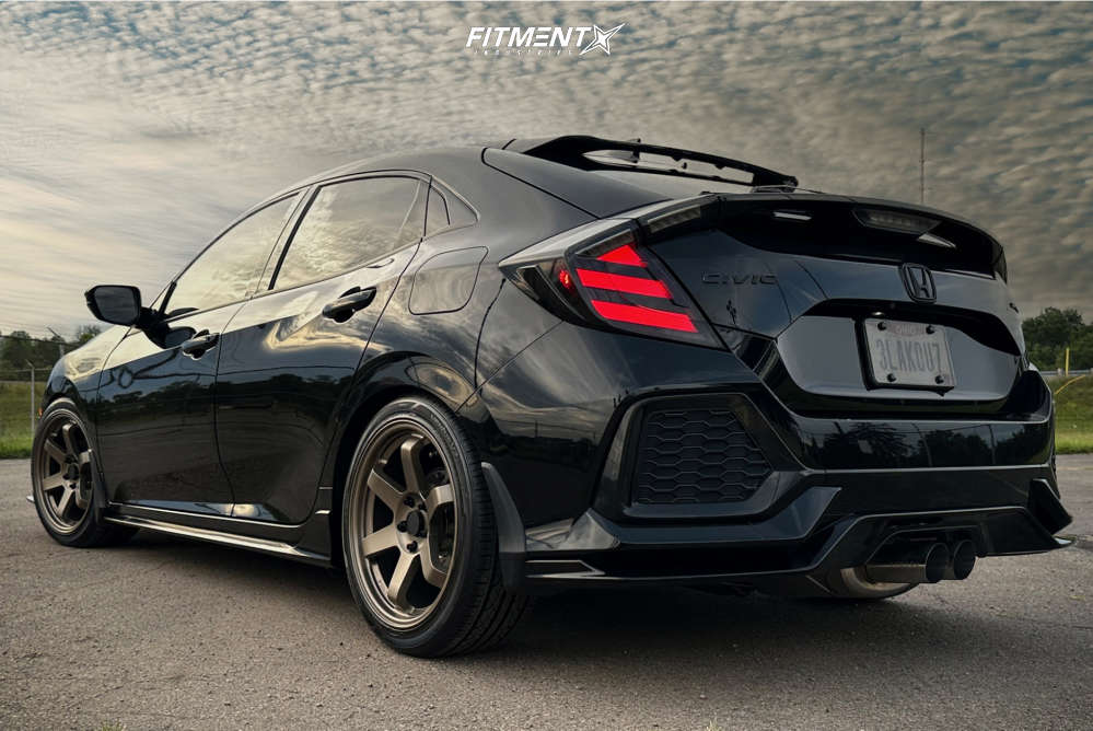 2019 Honda Civic Sport with 18x8.5 AVID1 Av6 and Hankook 235x40 on ...