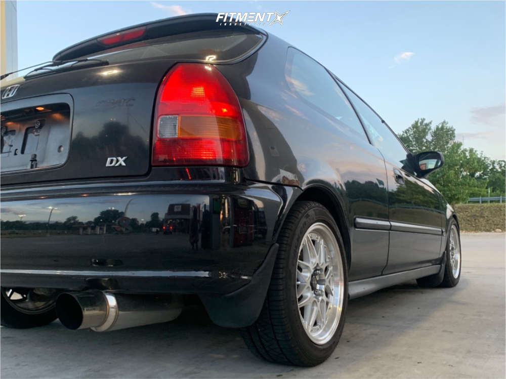 1998 Honda Civic DX with 15x7 Vors Vr7 and Falken 195x50 on Coilovers ...