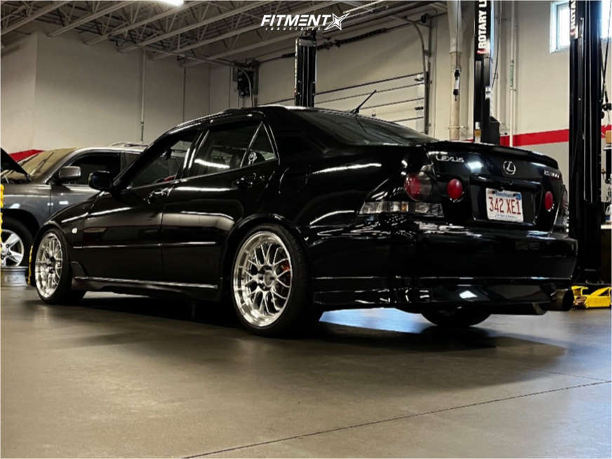 2001 Lexus IS300 Base with 18x8.5 F1R F21 and Delinte 215x40 on ...