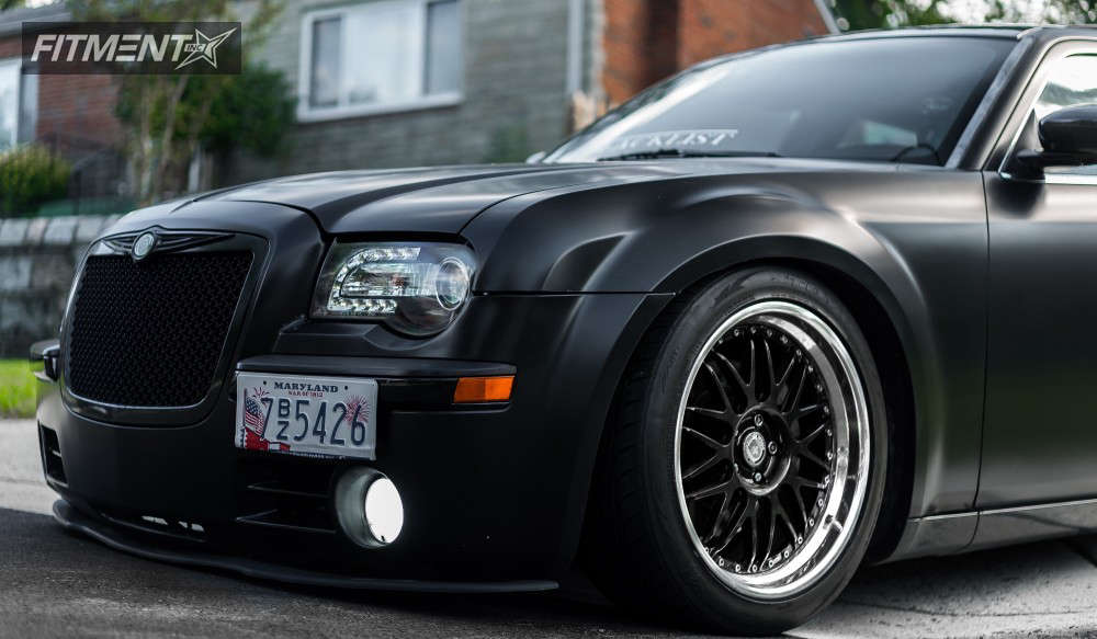 2007 Chrysler 300 C with 20x10 HRE 300 and Toyo Tires 255x40 on ...