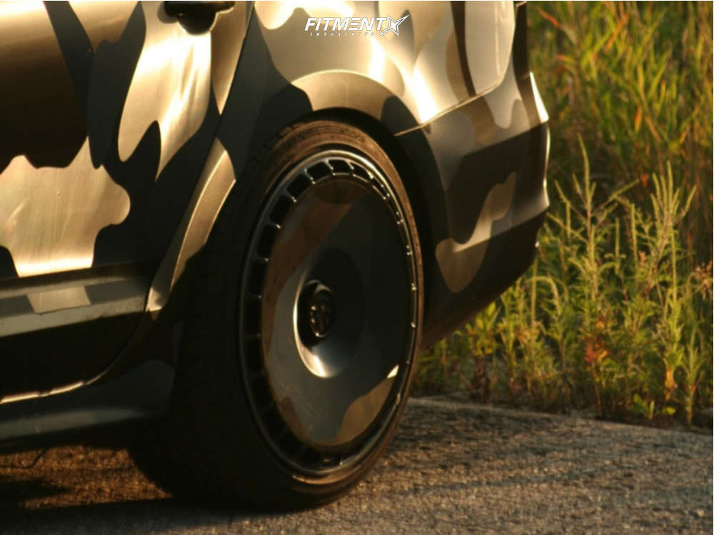 2017 Volkswagen Jetta S with 18x8.5 Rotiform Aerodisc and Vercelli ...