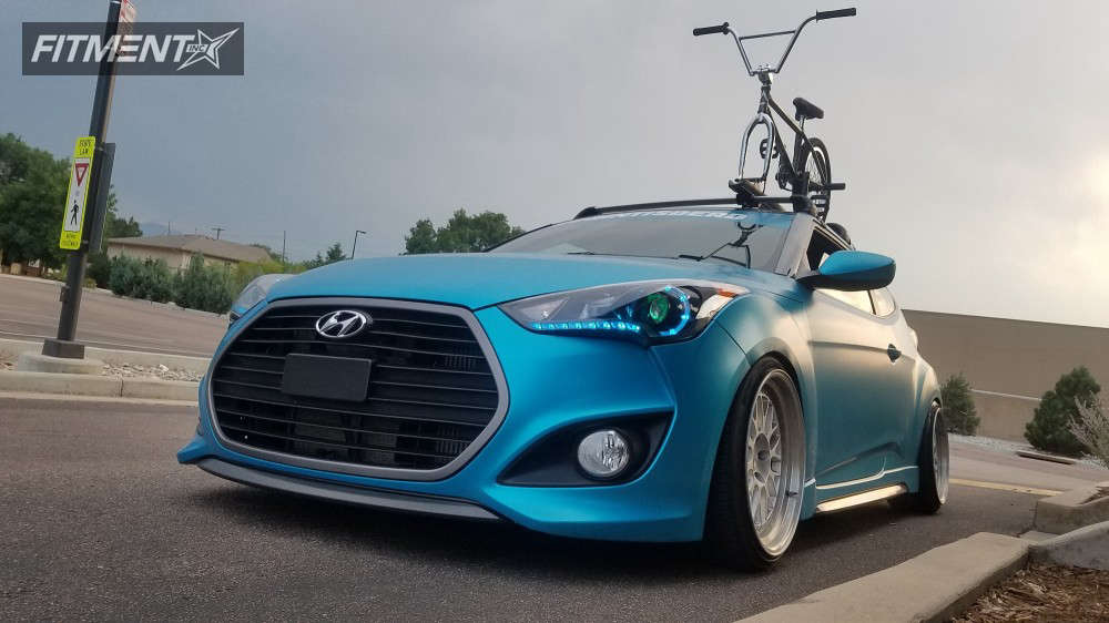 2016 Hyundai Veloster SE with 18x9.5 Zedd Slm and Westlake 215x35 on ...