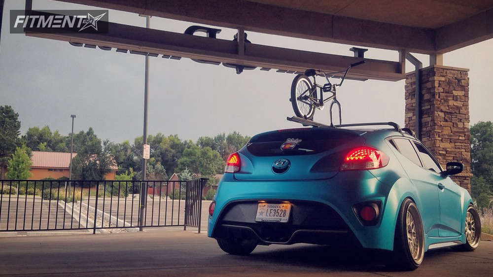 2016 Hyundai Veloster SE with 18x9.5 Zedd Slm and Westlake 215x35 on ...