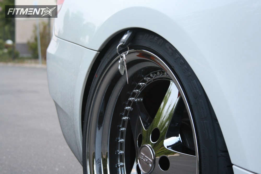 2007 BMW 328i Base with 18x8.5 ESR SR04 and Federal 225x35 on Coilovers ...