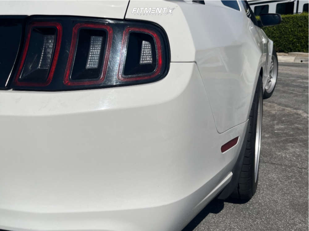 2013 Ford Mustang GT with 18x10 Enkei Rpf1 and Nitto 275x40 on ...