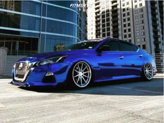 2019 Nissan Altima S with 19x9.5 Ferrada Fr4 and Michelin 225x35 on Air ...