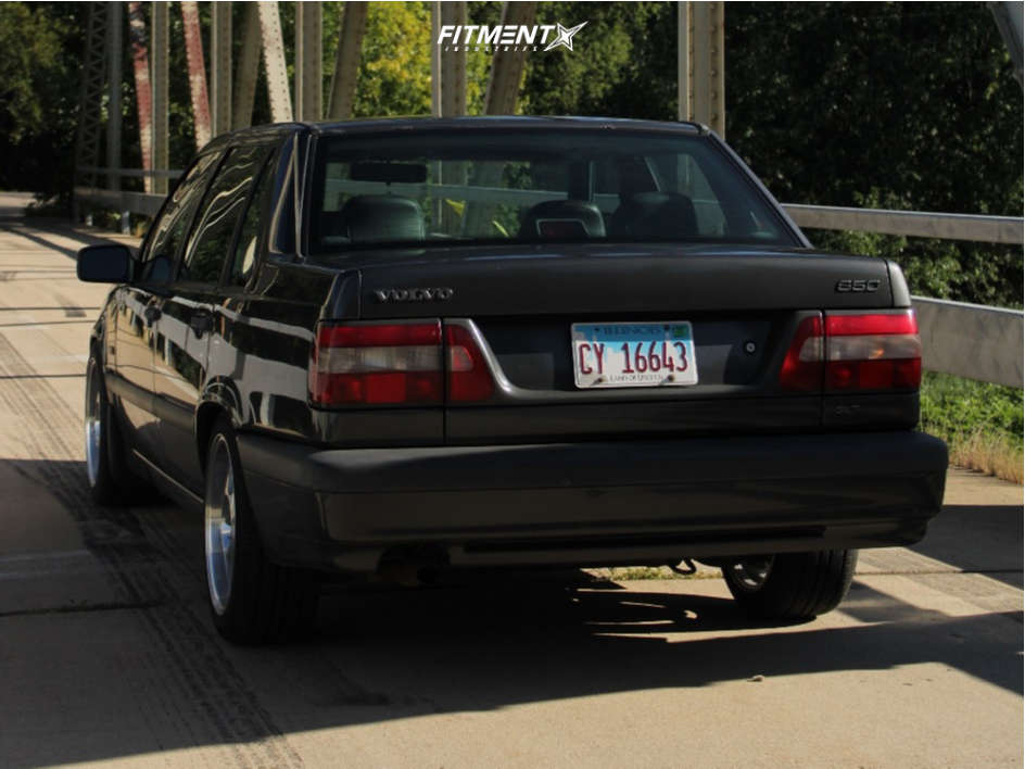 1996 Volvo 850 GLT with 17x8 Vors Sp1 and Hankook 225x45 on Lowering ...