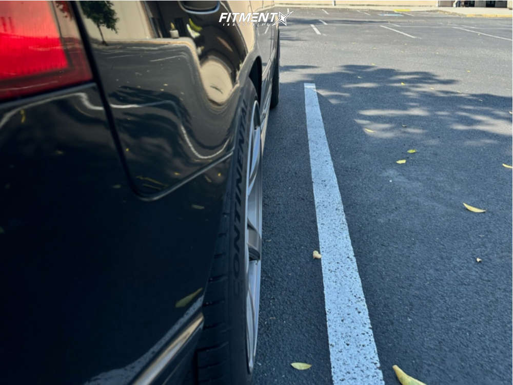 2009 Volvo S40 T5 with 18x8.5 Option Lab R555 and Continental 225x40 on ...