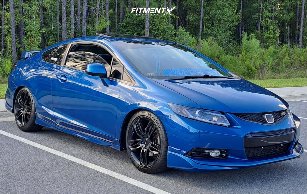 2013 Honda Civic Si with 18x8 RTX OE Replica Minato and Michelin 235x40 ...