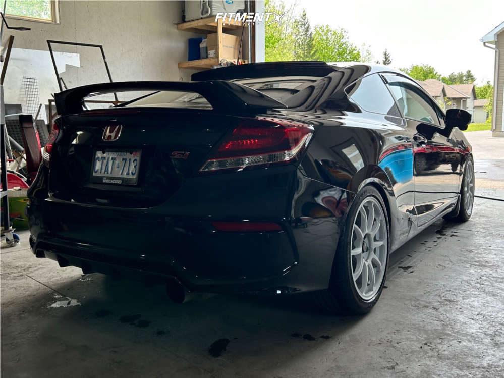 2015 Honda Civic Si with 18x8 Fast Wheels FC08 and Falken 225x45 on ...