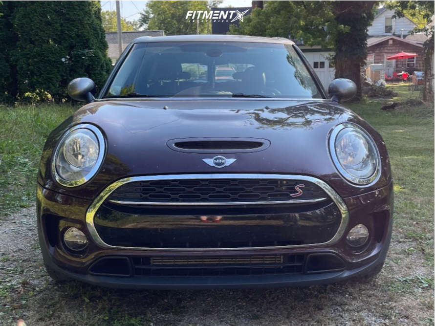 2016 Mini Cooper Clubman S with 18x8 Konig Oversteer and Nitto 225x40 ...