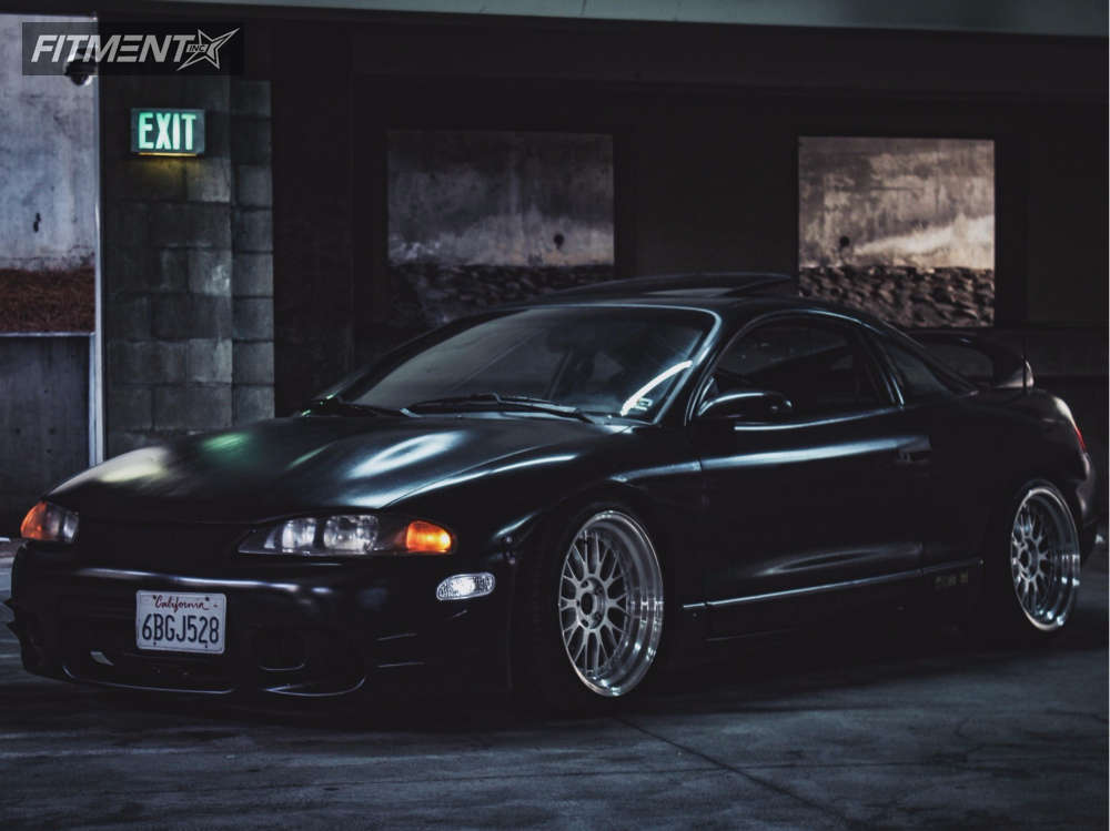 1995 Mitsubishi Eclipse RS with 18x10 XXR 521 and WinRun 225x40 on ...