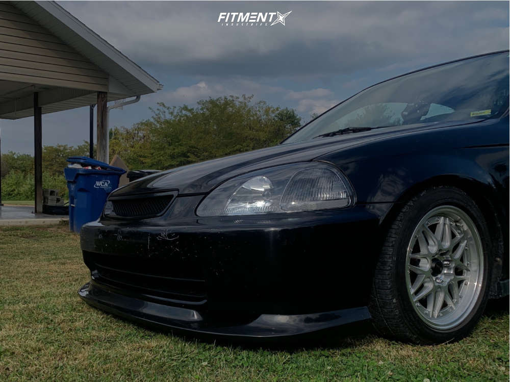 1998 Honda Civic DX with 15x7 Vors Vr7 and Falken 195x50 on Coilovers ...