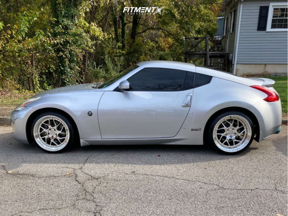 2013 Nissan 370Z Base with 19x9.5 Aodhan Ds01 and Nitto 265x30 on Stock ...