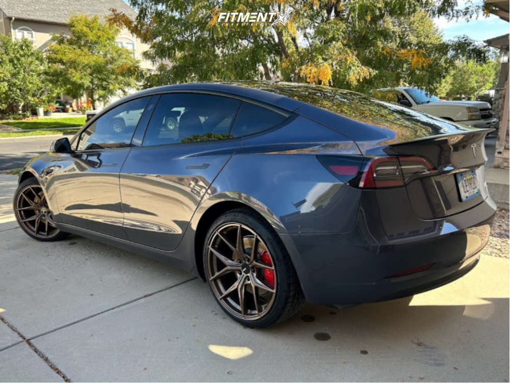 2023 Tesla 3 Performance with 20x9.5 Enkei Tsr-x and Continental 245x35 ...