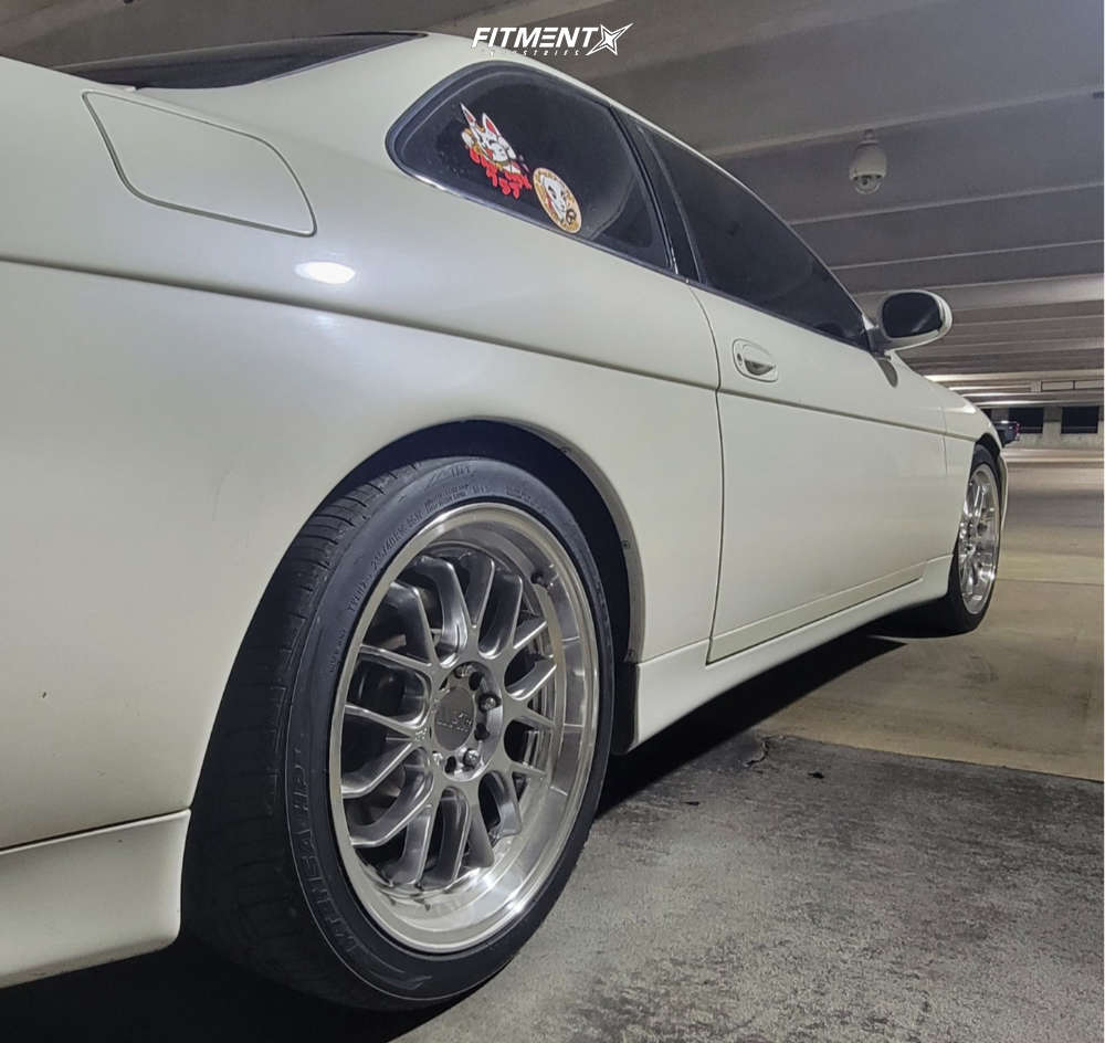 1998 Lexus SC400 Base with 18x8.5 F1R F21 and Toyo Tires 235x40 on ...