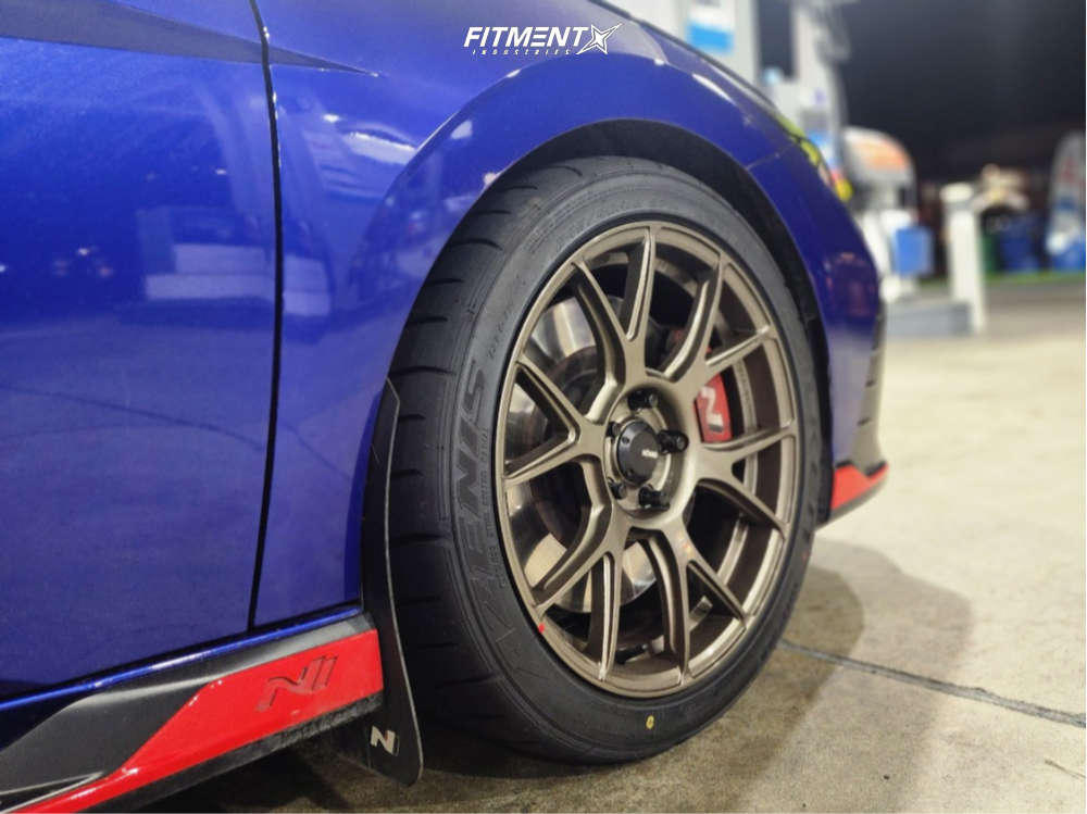 2022 Hyundai Elantra N Base with 19x8.5 Konig Ampliform and Falken ...