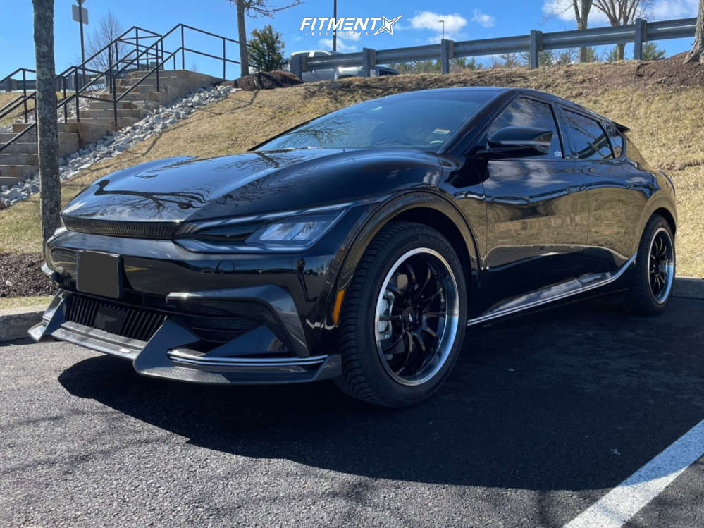 2022 Kia EV6 GT-Line with 20x8.5 Advan Racing RS-D and Michelin 235x50 ...