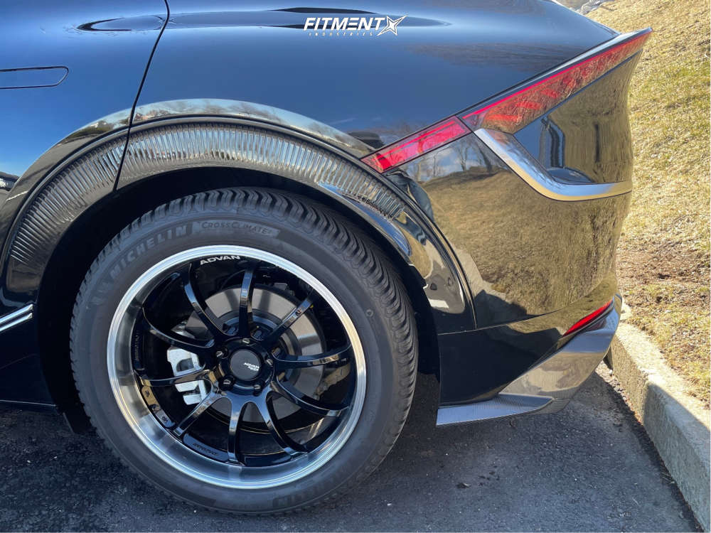 2022 Kia EV6 GT-Line with 20x8.5 Advan Racing RS-D and Michelin 235x50 ...