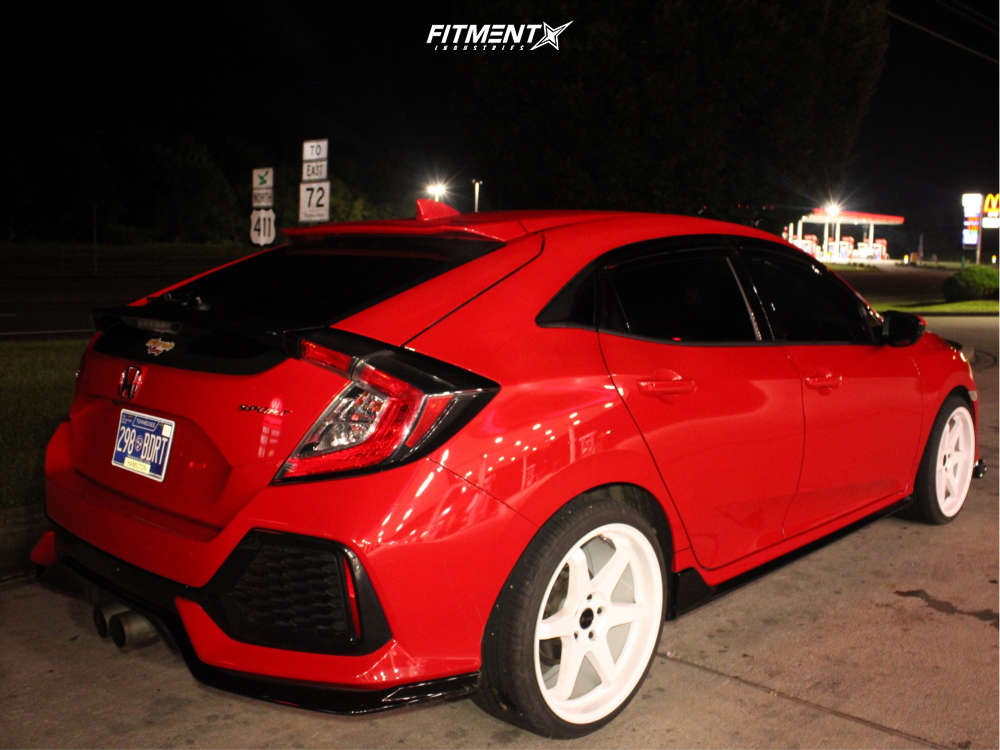 2019 Honda Civic Sport with 19x9.5 Vors Tr37 and Arroyo 235x35 on Stock ...