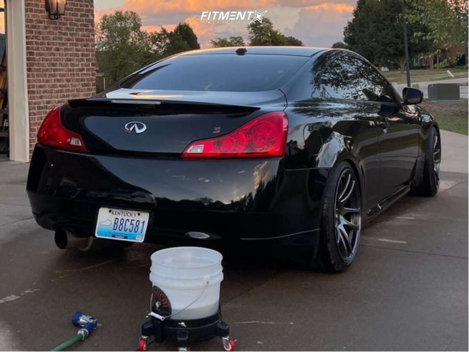 2008 INFINITI G37 Sport with 19x10.5 ESR SR08 and Nitto 255x35 on ...