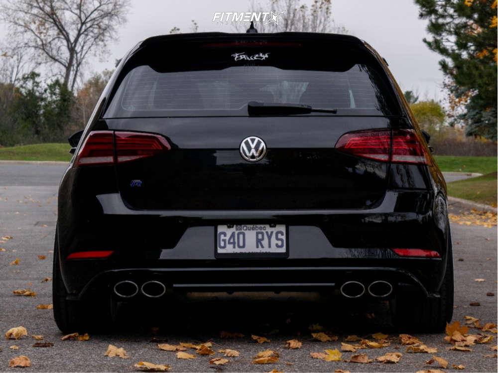 2019 Volkswagen Golf R Base with 18x9.5 Gram Lights 57dr and Firestone ...