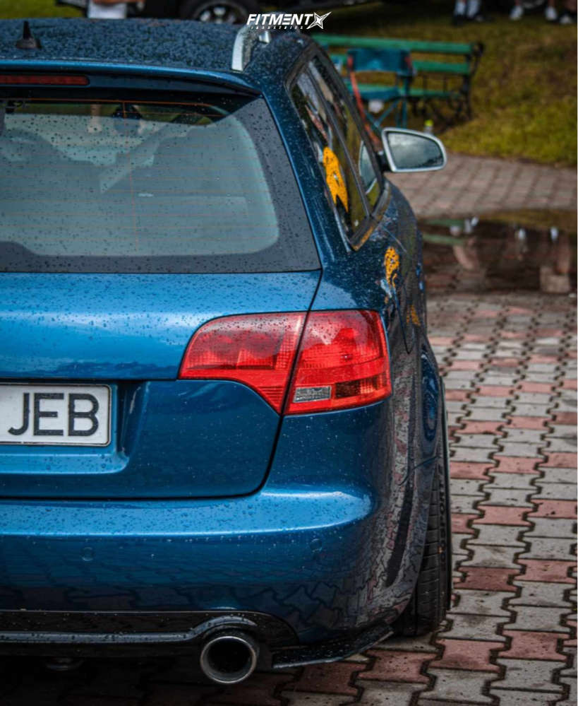 2007 Audi A4 Base with 20x9.5 Vossen Hf6-1 and Bridgestone 215x35 on ...