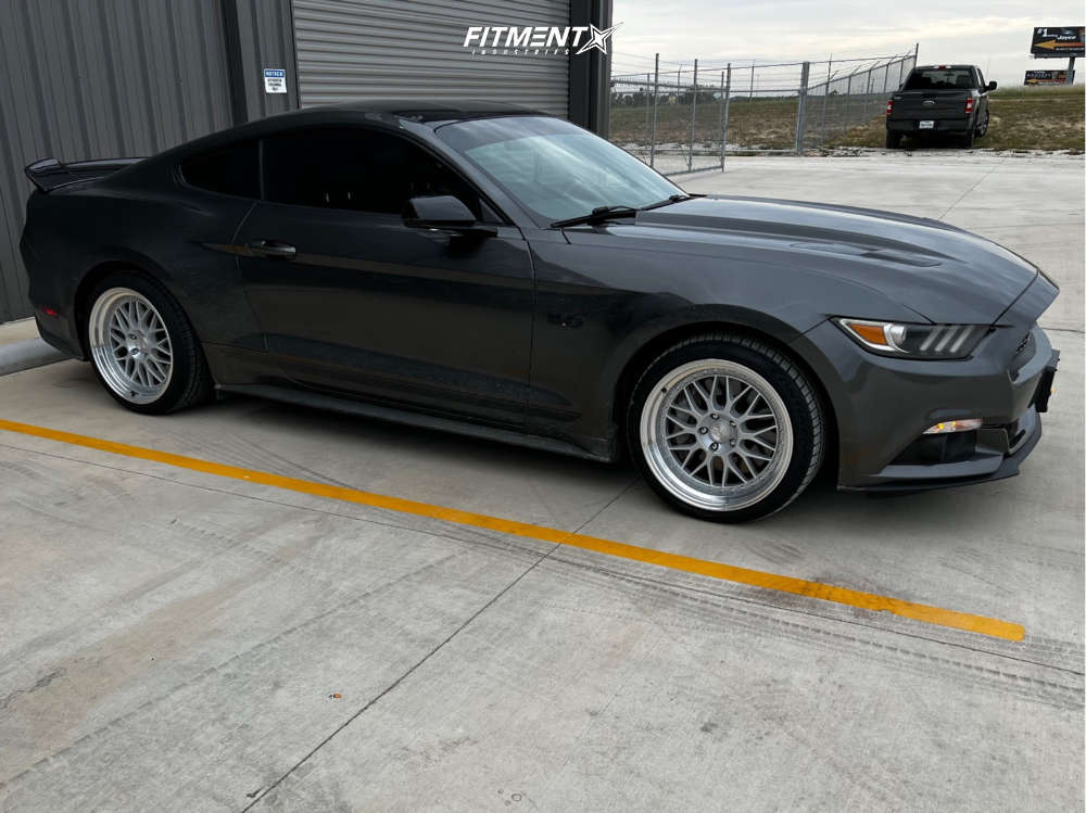 2016 Ford Mustang GT Premium with 19x9.5 Aodhan Ah02 and Continental ...