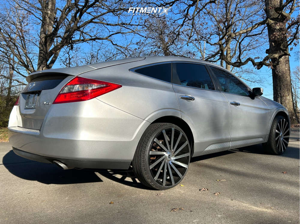 2012 Honda Crosstour EX-L with 22x9.5 Luxxx Alloys Lux13 and Delinte ...