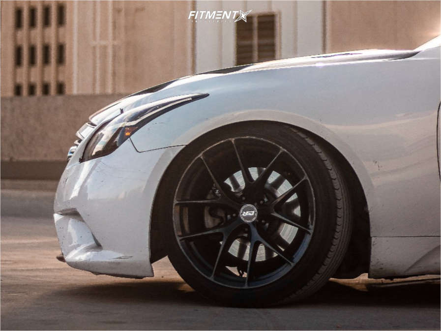 2010 INFINITI G37 Base with 19x9.5 ESR Rf2 and Continental 245x35 on ...