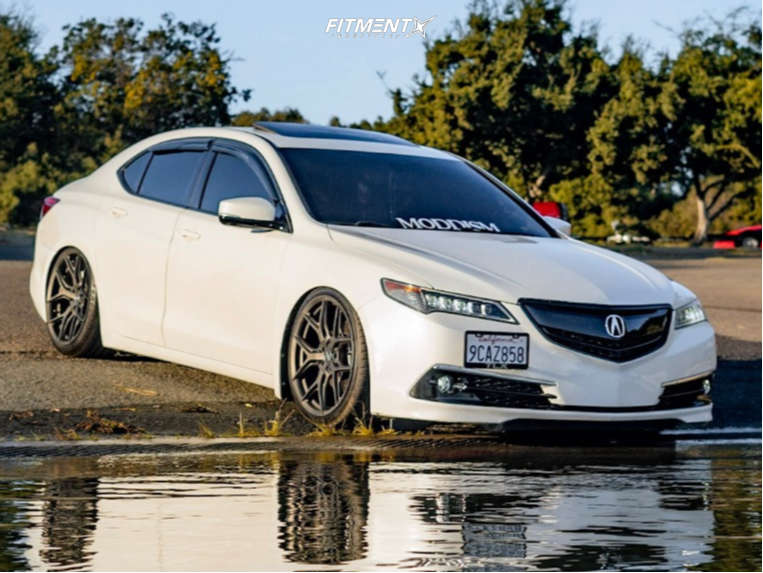 2015 Acura TLX Base with 20x9 Vossen Hf5 and Atlas 235x25 on Air ...