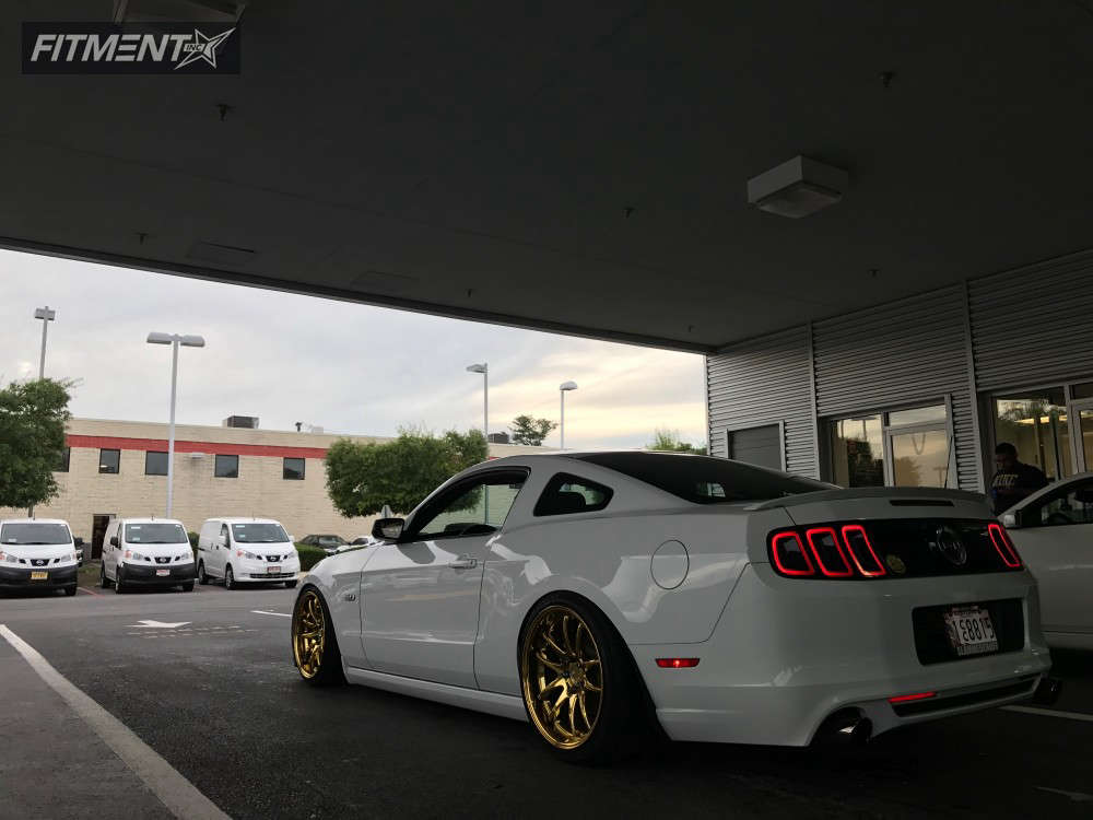 2014 Ford Mustang GT with 19x9.5 Aodhan DS02 and Yokohama 225x40 on ...