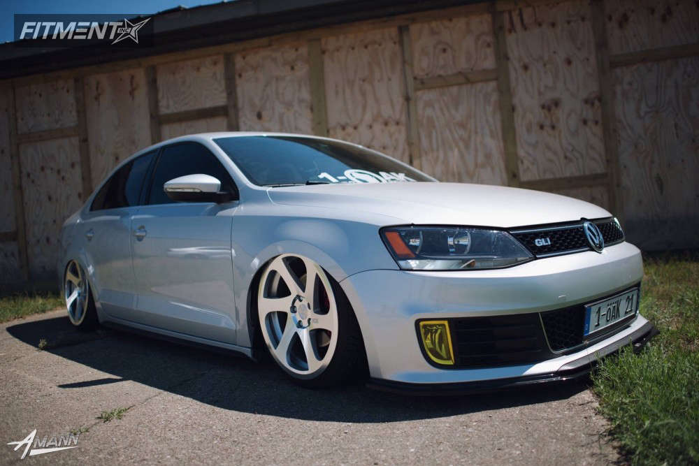 2012 Volkswagen Jetta GLI with 19x8.5 3SDM 0.06 and Nankang 215x35 on ...