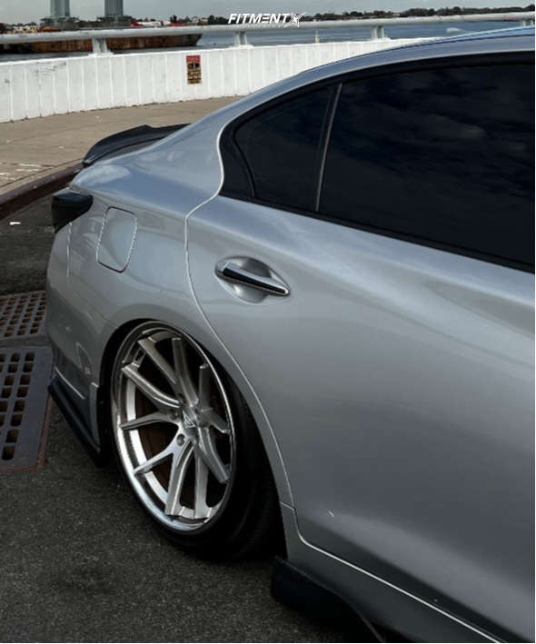 2016 INFINITI Q50 Premium with 19x10.5 Ferrada Fr2 and Michelin 235x35 ...