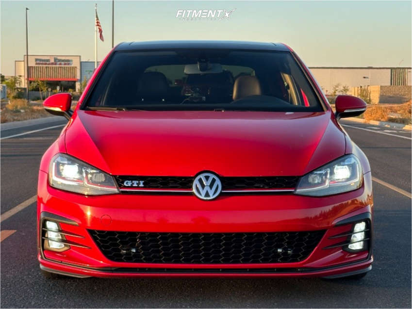 2018 Volkswagen GTI SE with 18x8.5 Neuspeed Rse10 and Michelin 235x40 ...