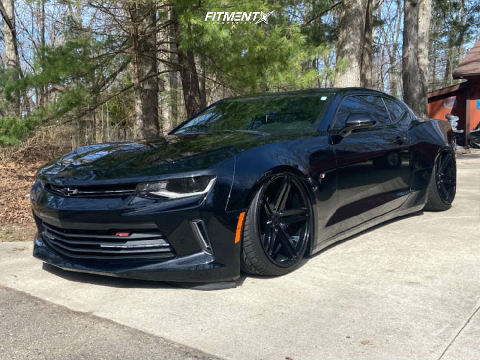 2017 Chevrolet Camaro RS with 20x11 Verde Parallax and Achilles 245x35 ...