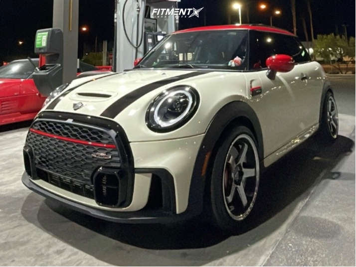 2022 Mini Cooper John Cooper Works with 18x8.5 F1R Fc5 and Continental ...