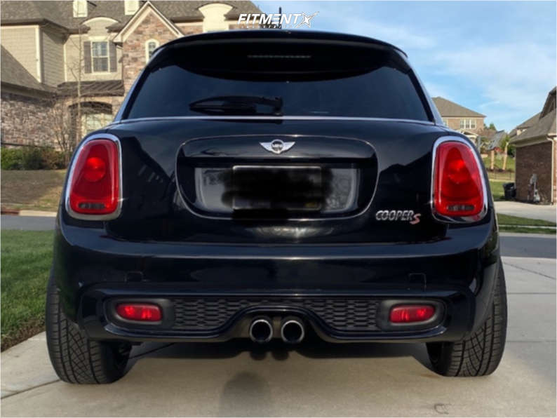2016 Mini Cooper S with 18x8.5 Aodhan Ah-x and Continental 215x40 on ...
