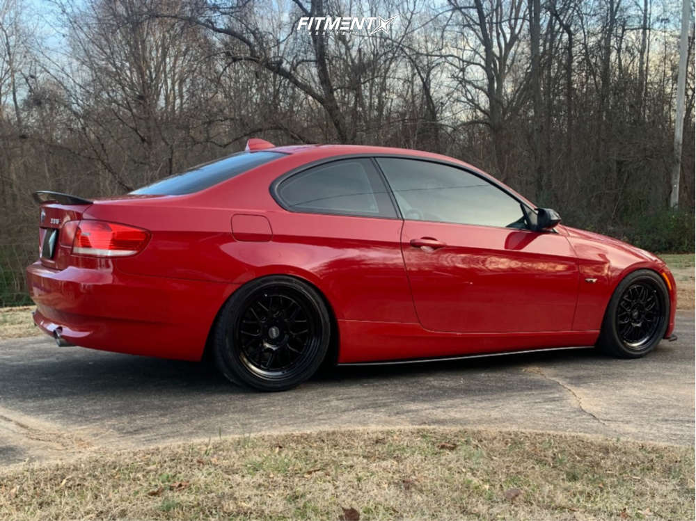 2008 BMW 335i Base with 18x8.5 ESR Cr1 and Nitto 235x30 on Coilovers ...