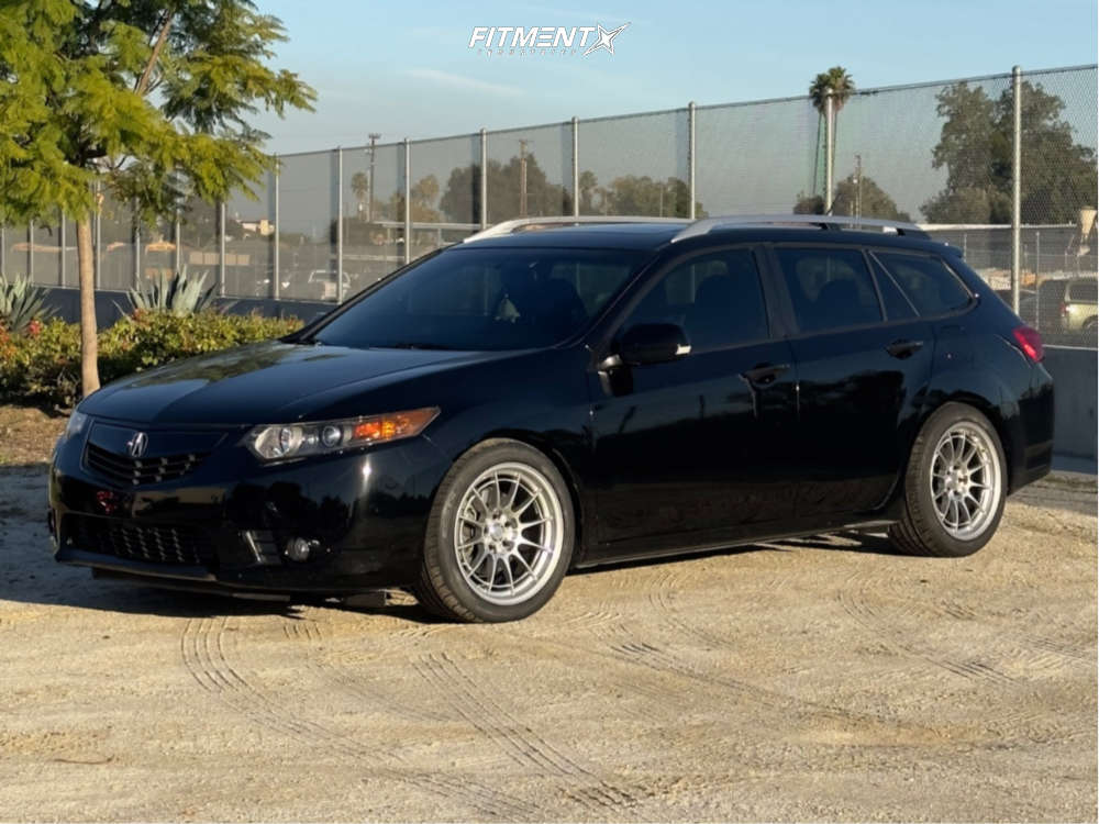 2014 Acura TSX Tech with 18x9.5 Enkei Nt03m and Kumho 255x40 on ...