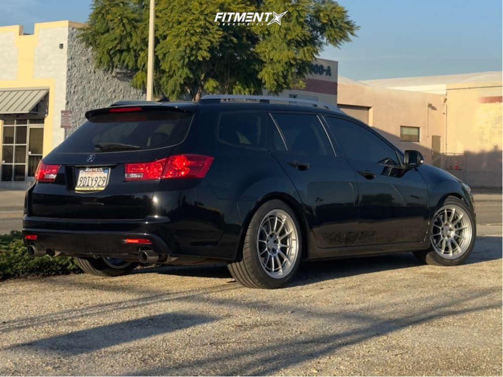 2014 Acura TSX Tech with 18x9.5 Enkei Nt03m and Kumho 255x40 on ...