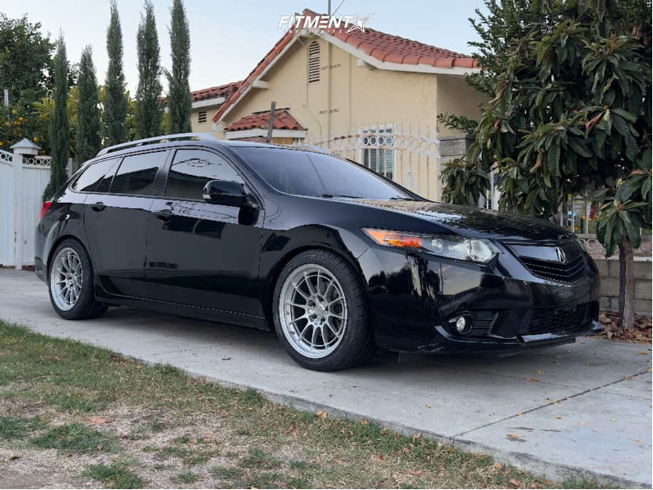 2014 Acura TSX Tech with 18x9.5 Enkei Nt03m and Kumho 255x40 on ...