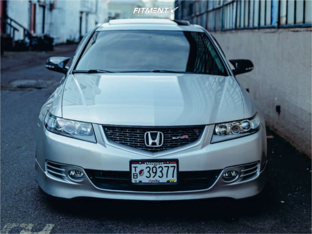 2006 Acura TSX Base with 18x8.5 ESR Rf15 and Continental 225x40 on ...